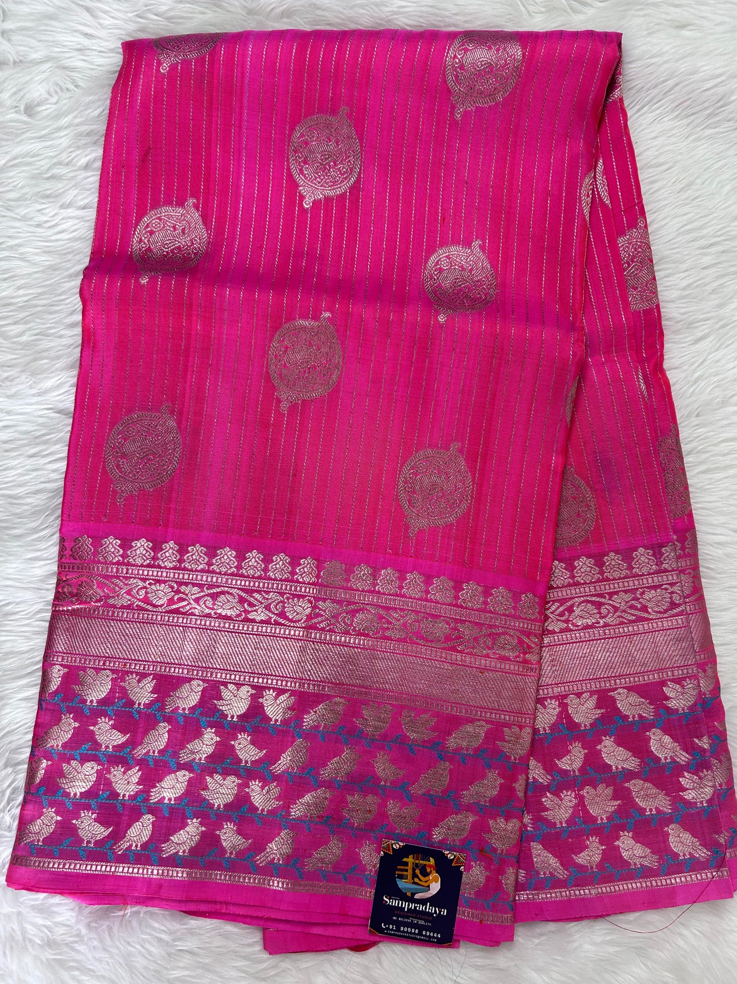 Venkatagiri Pattu Saree Rose Pink Colored Complemented With a Pattu Ro ...