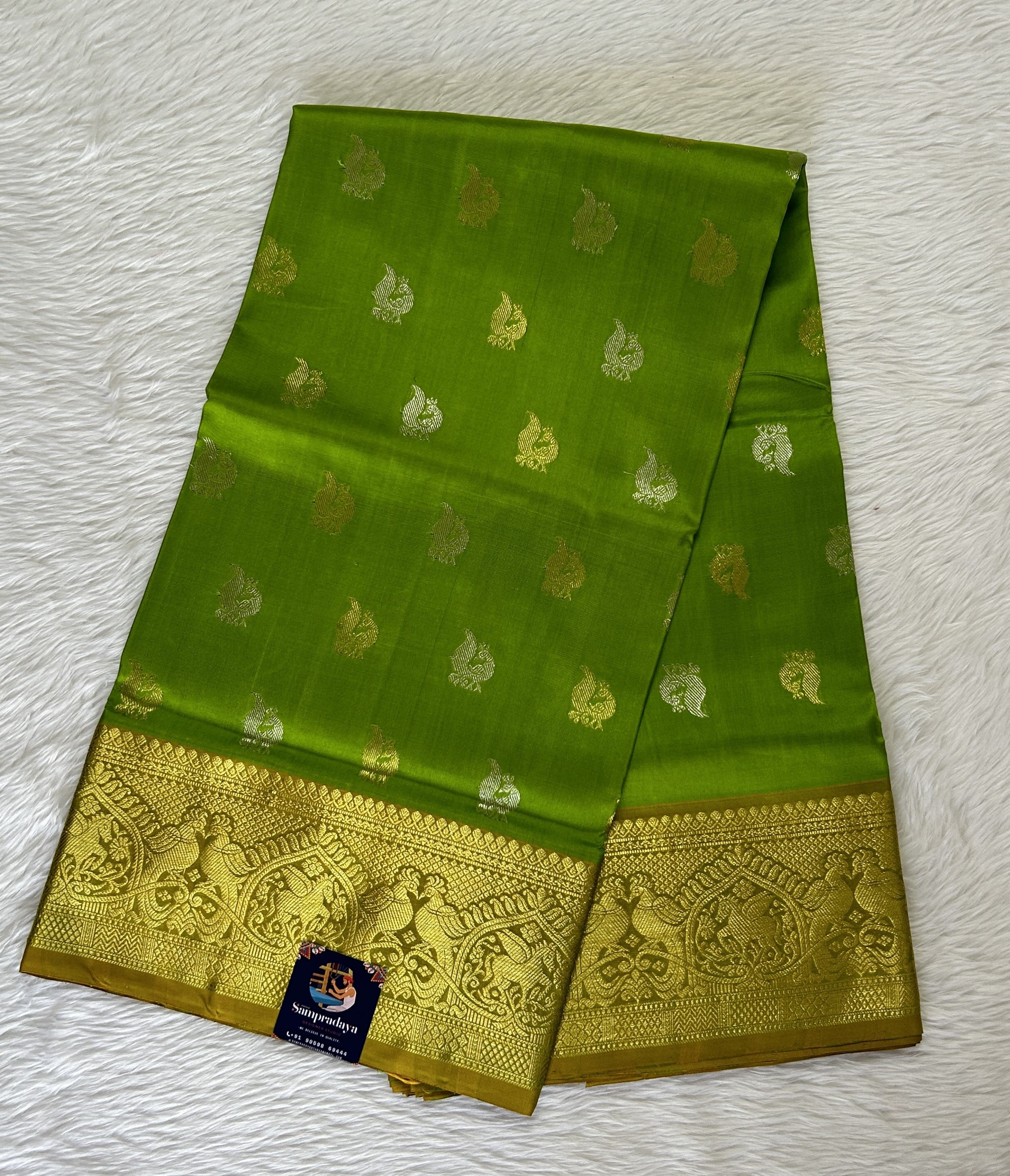 Venkatagiri Pattu Saree Parrot Green Color Pattu Yellowish Green Kanchi ...