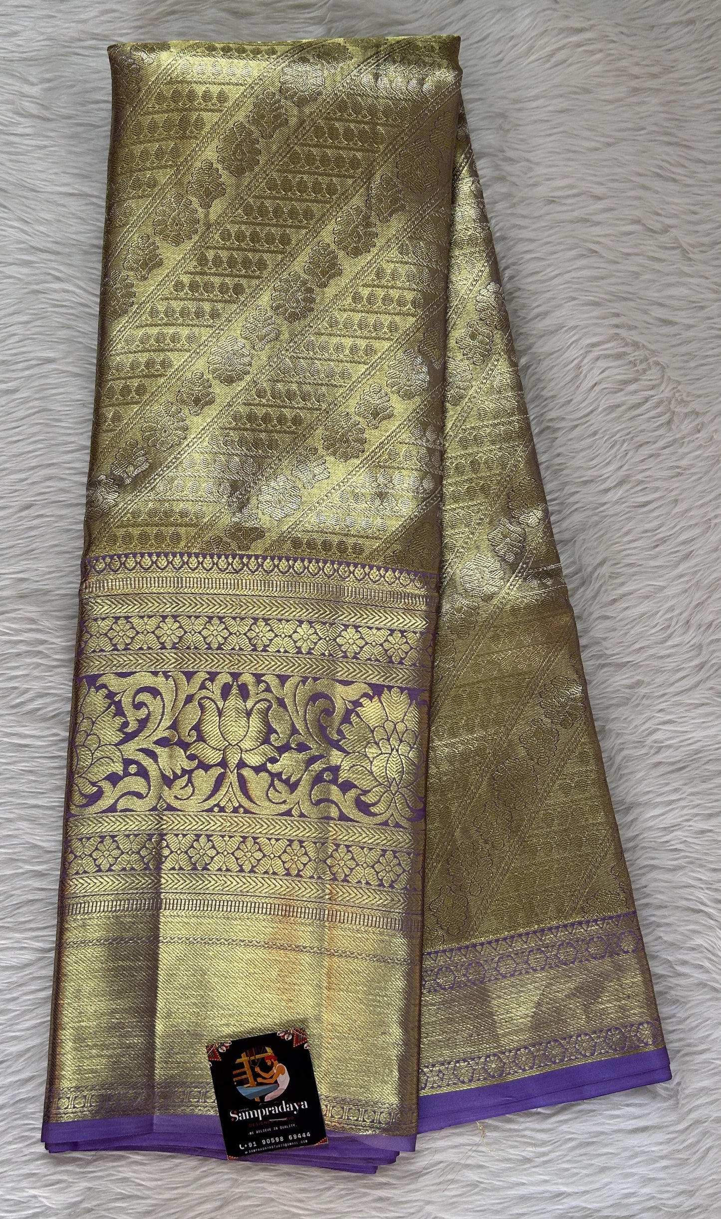 Pure Kanjivaram Silk Saree Gold Color | Lavender Color Kanchi Border. – Sampradaya Designer Studio
